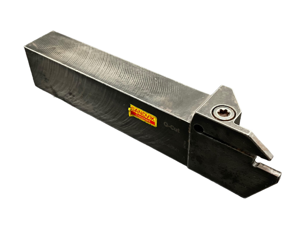 Parting and Grooving Tool