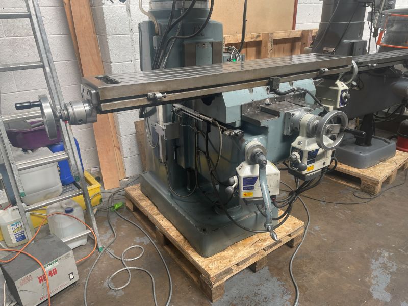 Braithwaite X6325 Turret Mill with 3 Axis DRO