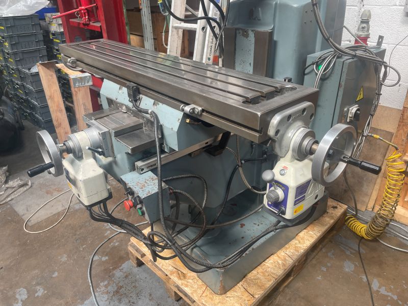 Braithwaite X6325 Turret Mill with 3 Axis DRO