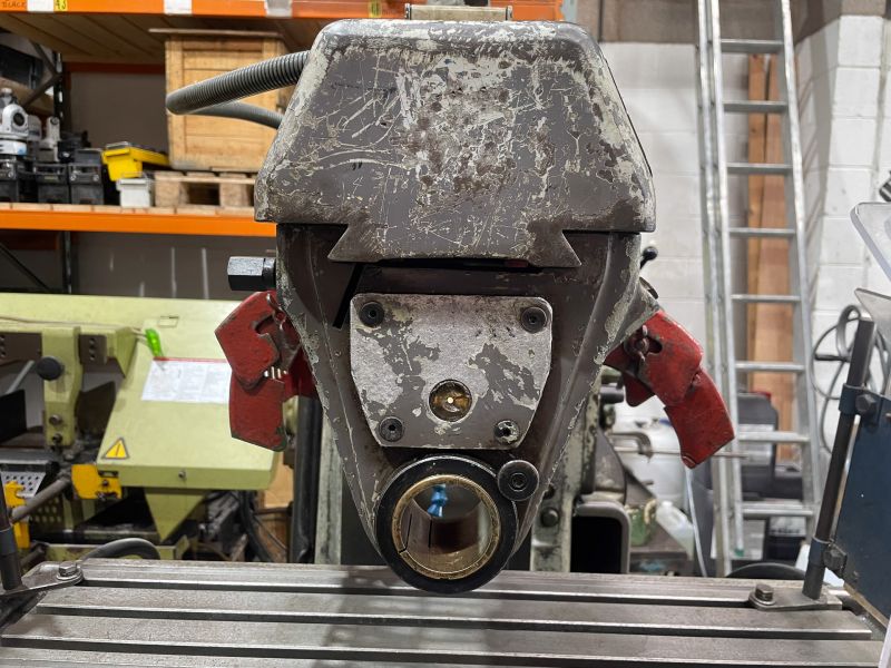 Bridgeport 1ES Horizontal Milling Machine: Precision Mill