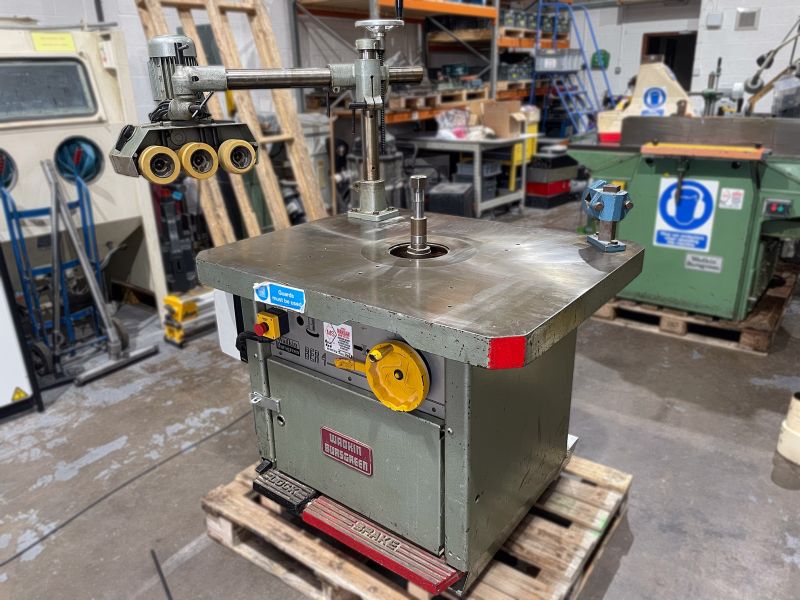 Wadkin BER 4 150 Spindle Moulder with Bursgreen BLG-8 Power Feed