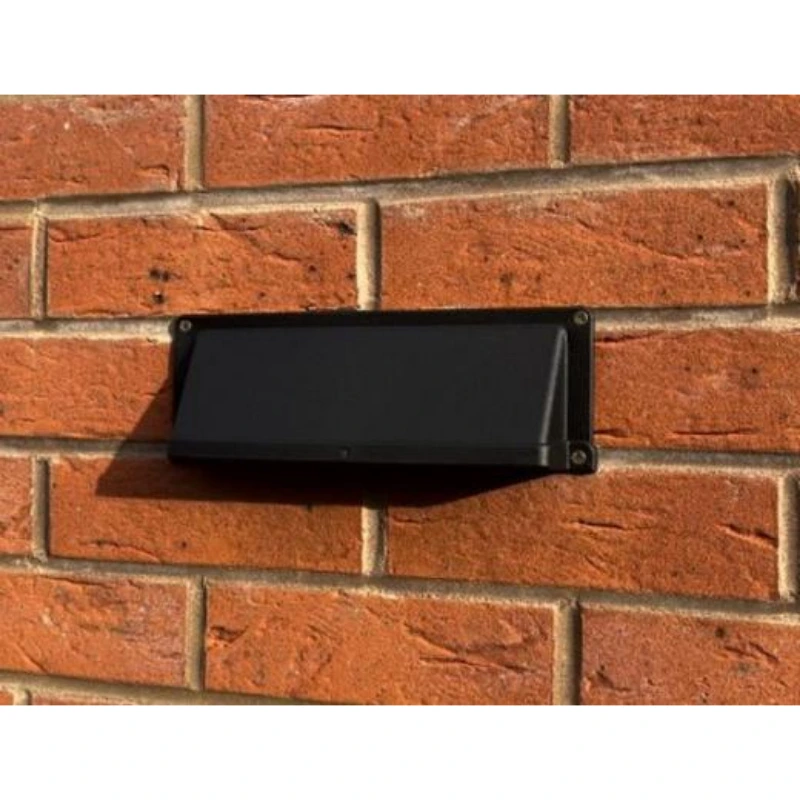 The Manthorpe Airbrick Combination Blast Cowl provides additional ...